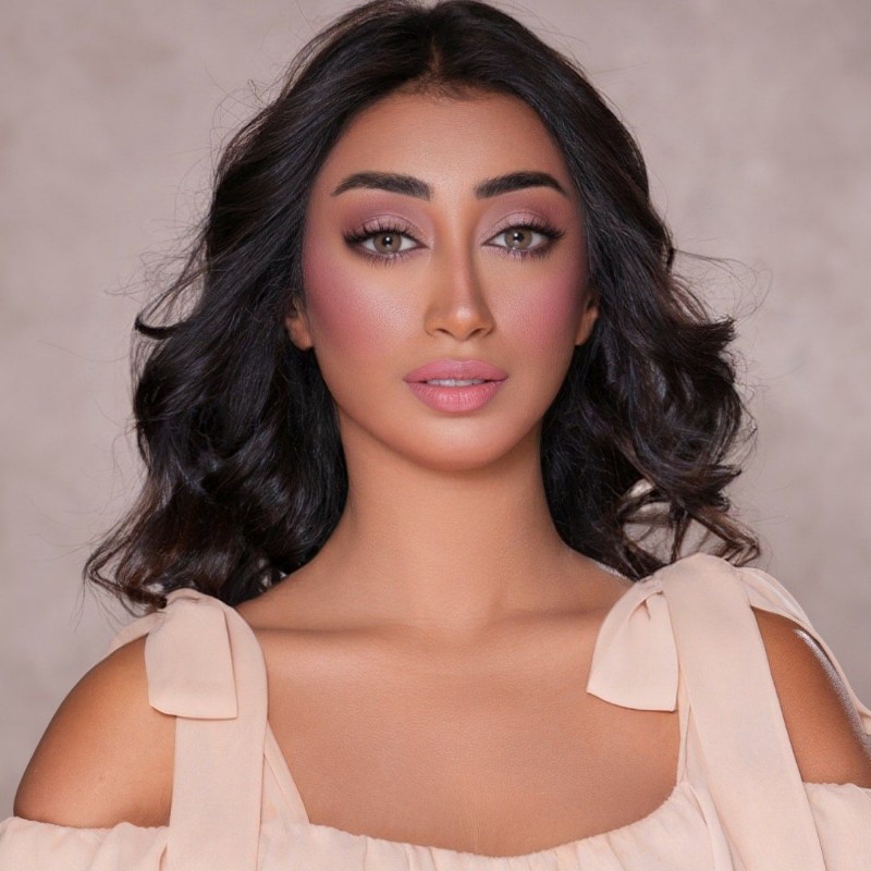 سمر الزاكي 🇧🇭 (@samar_alzaki91) | Snapchat Stories, Spotlight & Lenses