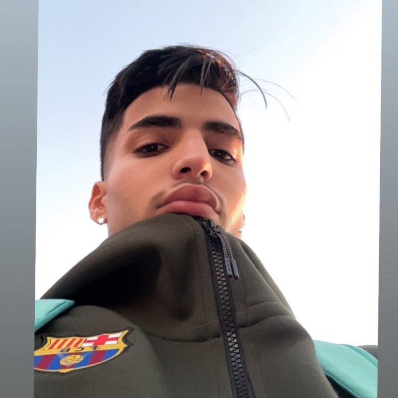 𝒮𝒜ℳℐℛ 🤍 (@samir-se) | Snapchat Stories, Spotlight & Lenses