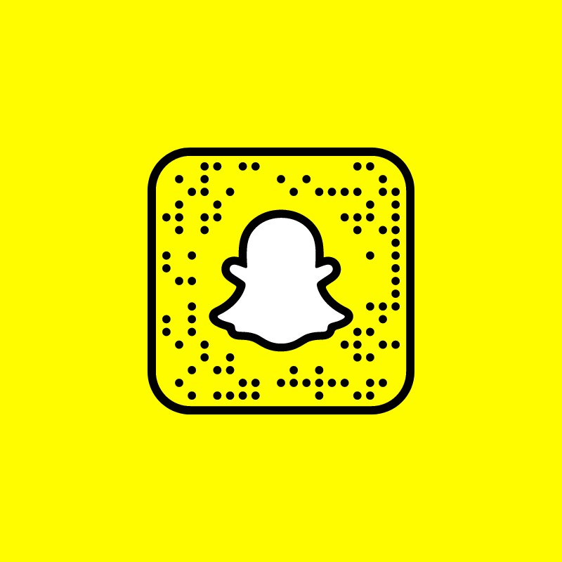 Charleen Teddie (@sammcherry) | Snapchat Stories, Spotlight & Lenses