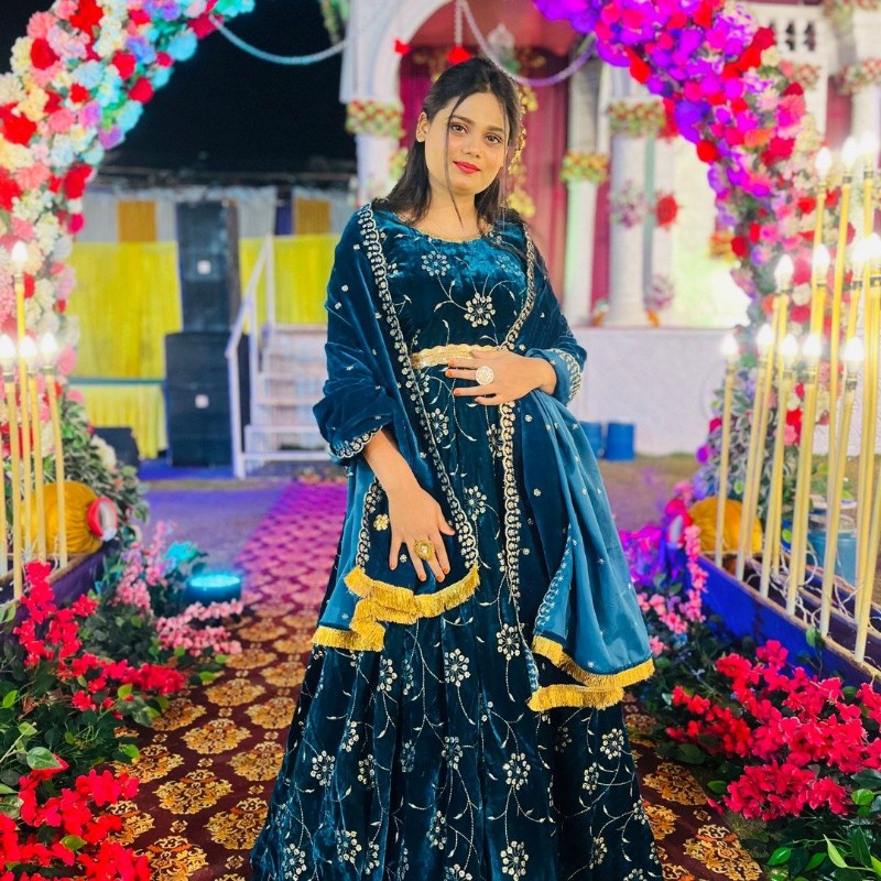 Sana Pathan (@sanapathan_7262) | Snapchat Verhalen, Spotlight en Lenzen
