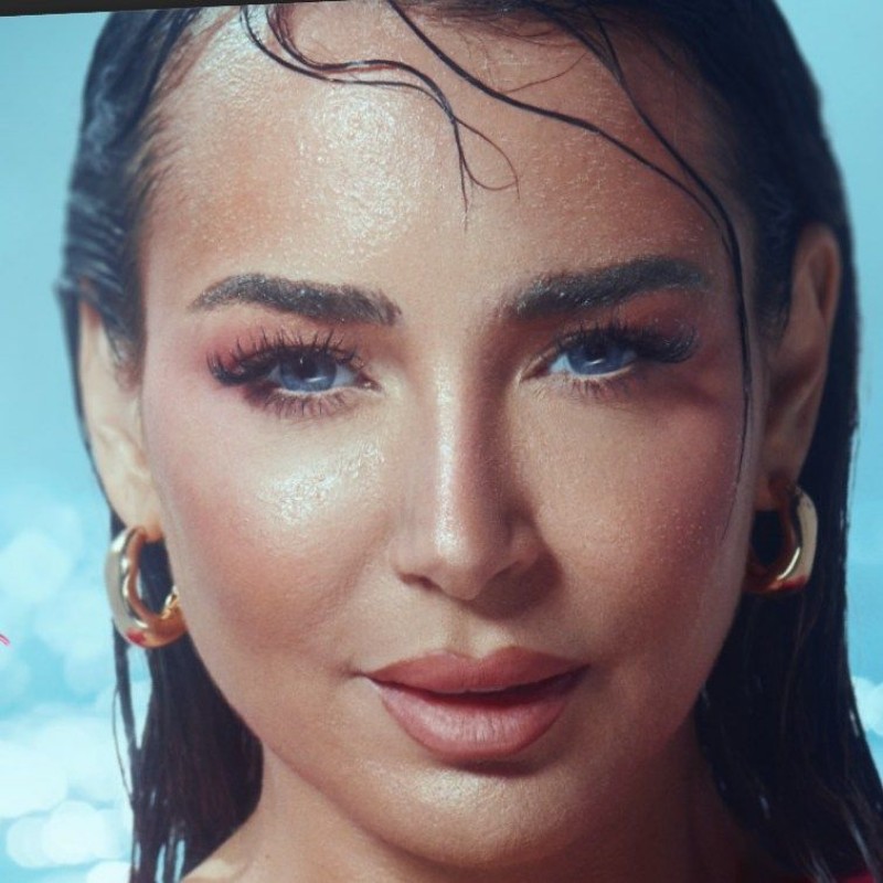 Sandy (@sandy_hussein) | Snapchat Stories, Spotlight & Lenses