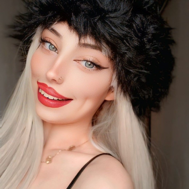 Miss Saf 🎀 (@saphia_hch) | Snapchat Stories, Spotlight & Lenses