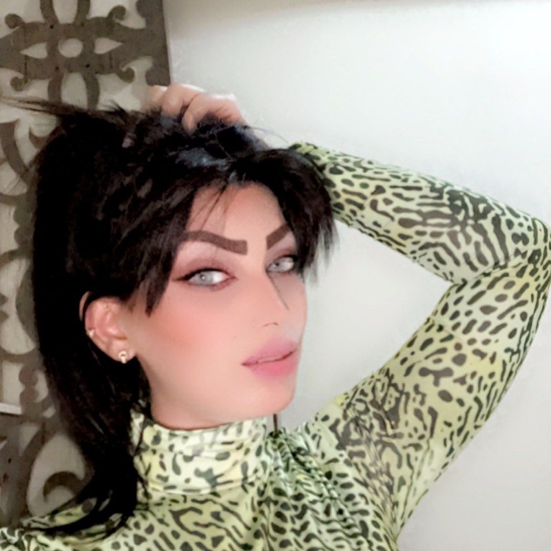 🍫Sarah💎 Sarone💸(@sarah8nice) | เรื่องราว Snapchat ตลอดจน Spotlight และเลนส์