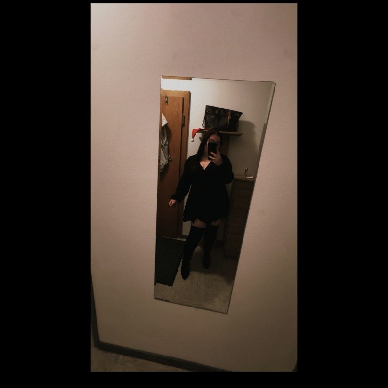 Sarah🤍 (@sarah_petritsch) | Snapchat Stories, Spotlight & Lenses