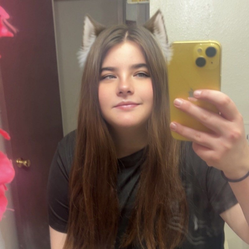 Sarah Shirey (@sarah_shire2024) | Snapchat Stories, Spotlight & Lenses