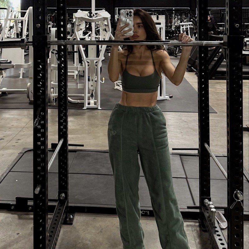 Sarah Stage 🍔 (@sarah_stage) | Snapchat Stories, Spotlight & Lenses