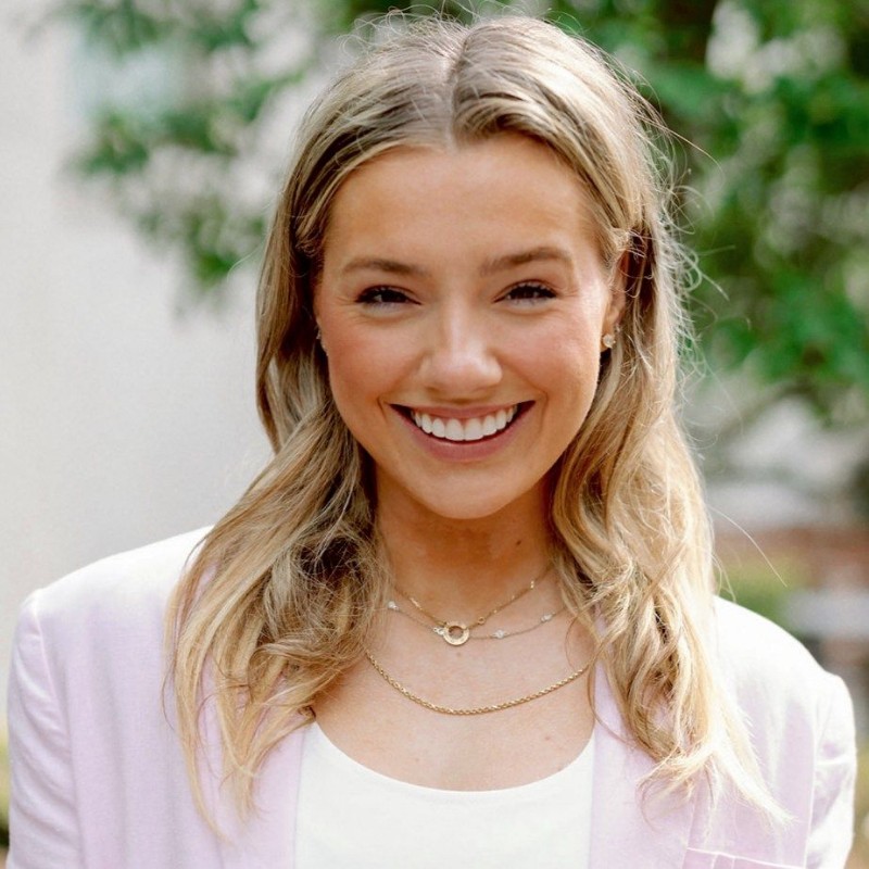 Sarah Edwards (@sarahedwards23) | Snapchat Stories, Spotlight & Lenses