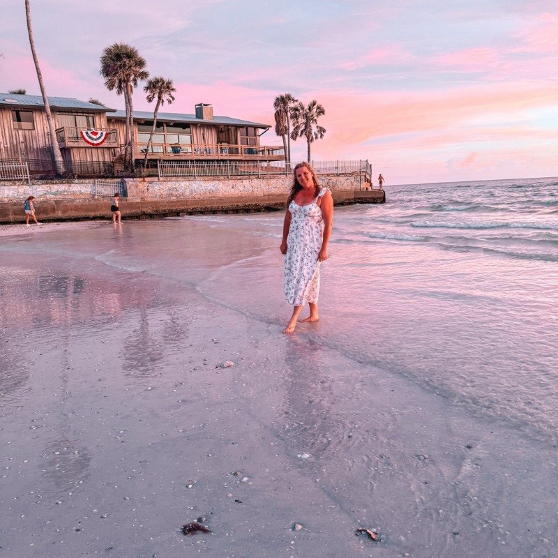 Sarah Elizabeth (@sarahelizx) | Snapchat Stories, Spotlight & Lenses