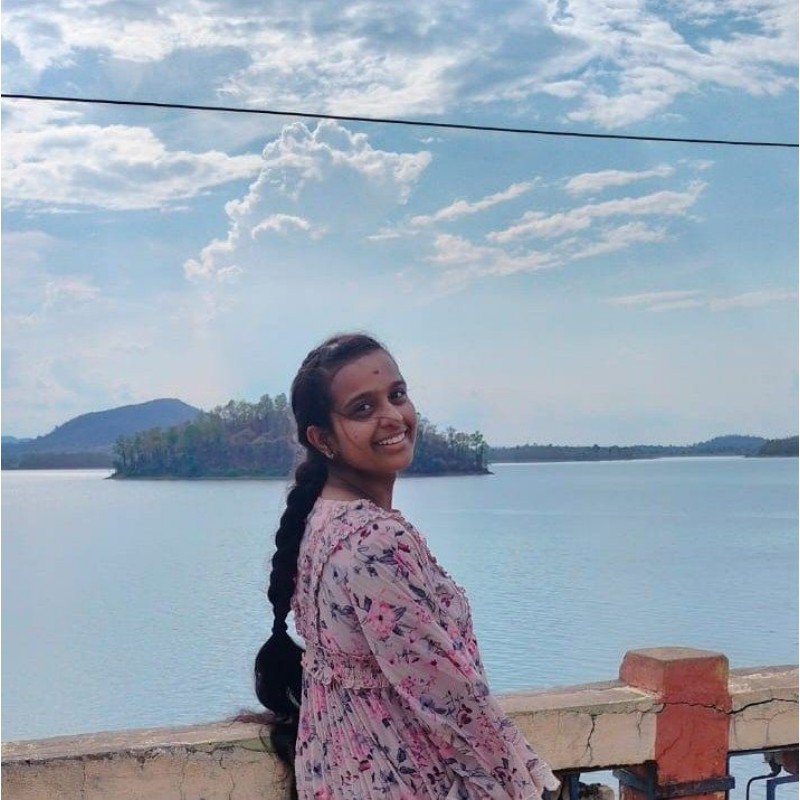 Sarayu_Chowdary (@sarayu_thandra) | Snapchat Stories, Spotlight & Lenses