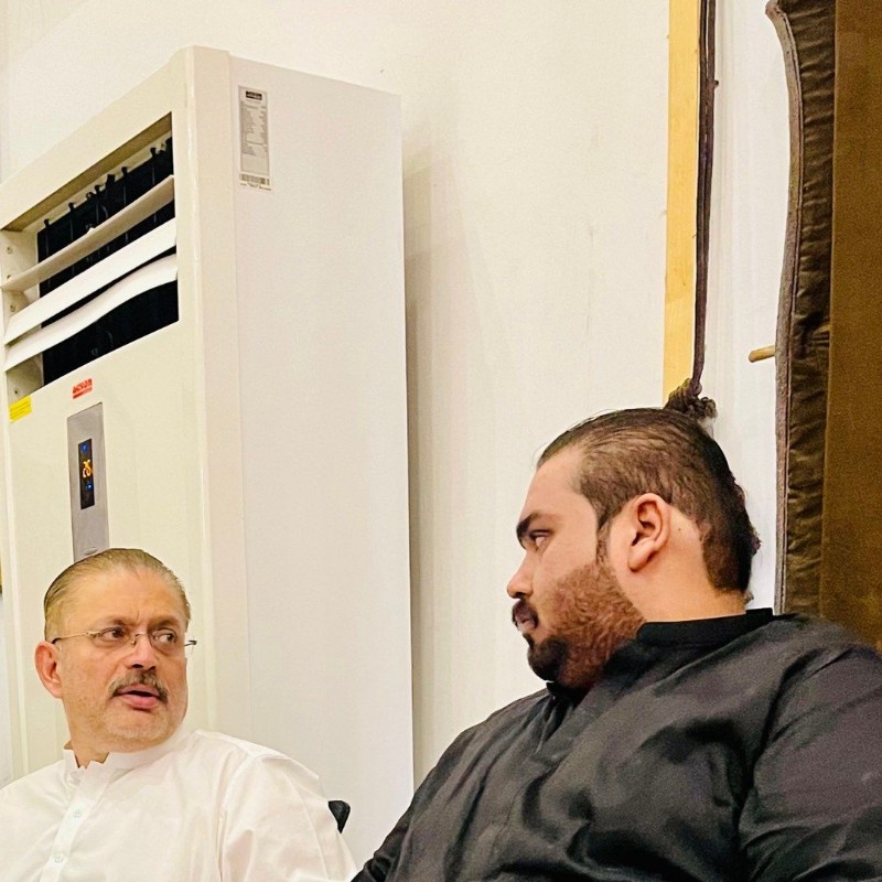 Sardar Jugnoo Memon • 🥀 (@sardarjugnoo) | Snapchat Stories, Spotlight ...