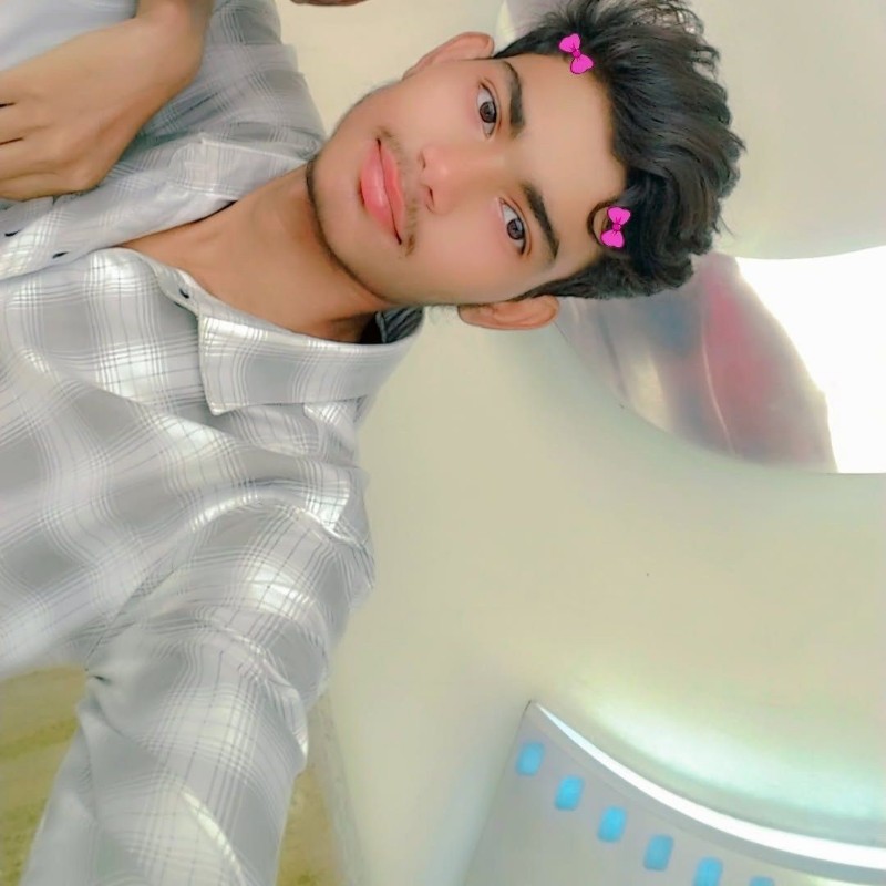 Saurav (@saurav233683) | Snapchat Stories, Spotlight & Lenses