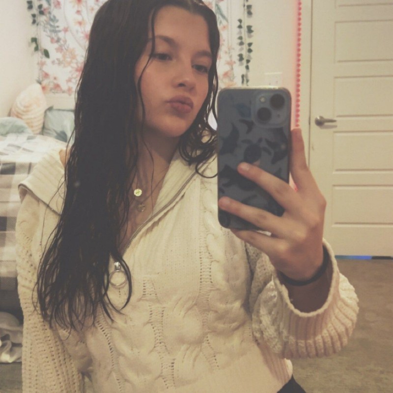 Sav (@sav_saucier57) | Snapchat Stories, Spotlight & Lenses