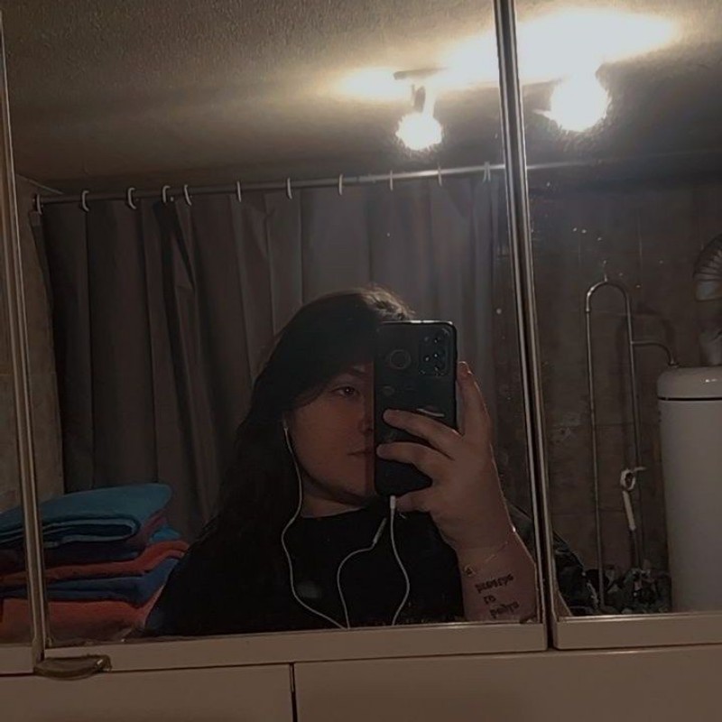 Anne🎶 (@savedbymusic175) | Snapchat Stories, Spotlight & Lenses