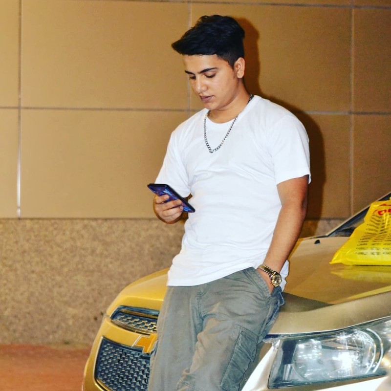 S B Tushar Sheikh (@sbtusharsheikh) | Snapchat Stories, Spotlight & Lenses