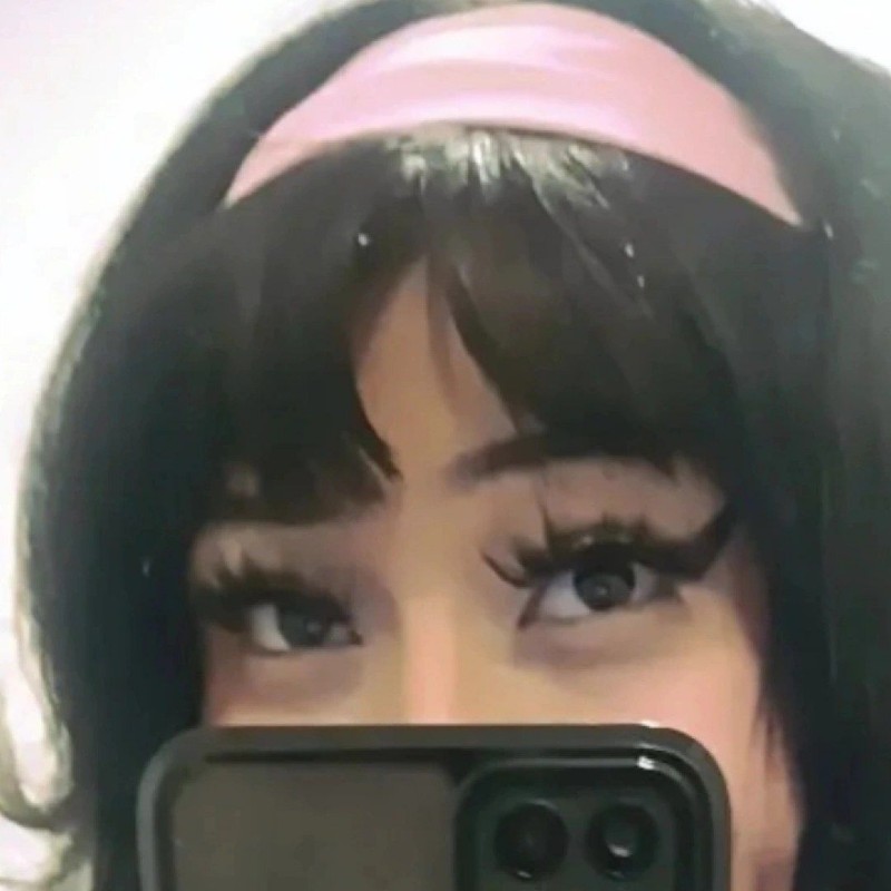 ALONDRAA 🦧 (@sc3nemo) | Snapchat Stories, Spotlight & Lenses