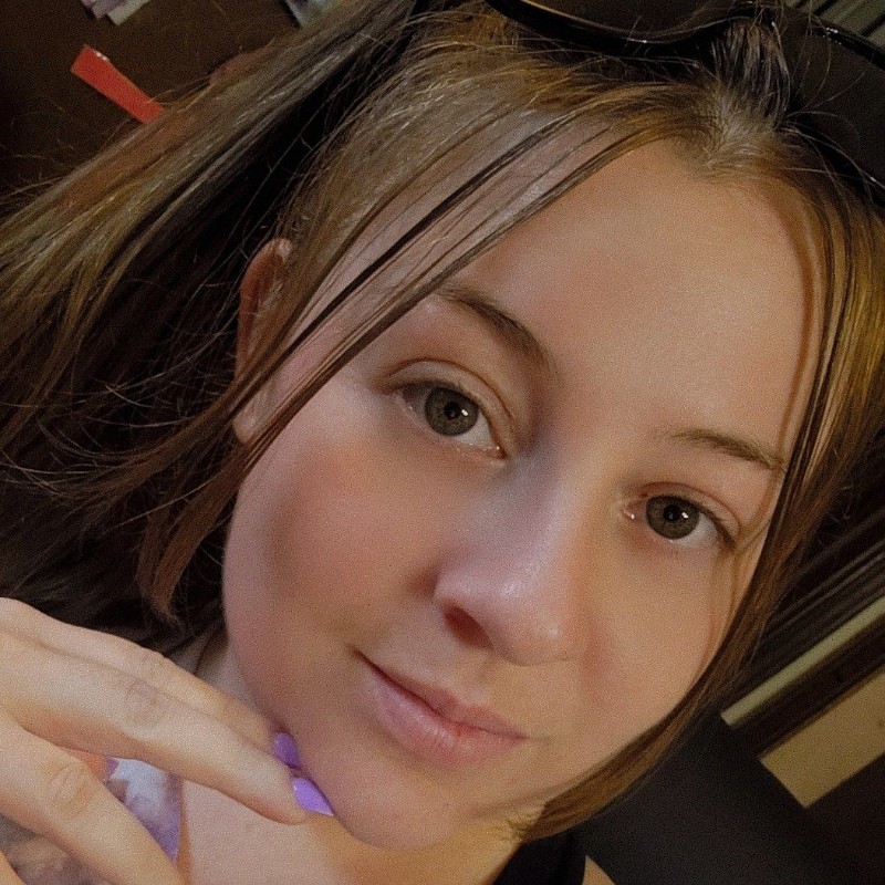 Me :) (@scoots-magoots) | Snapchat Stories, Spotlight & Lenses
