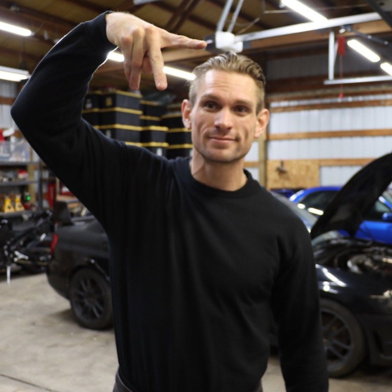 Scott Miller (@scottmillersir) | Snapchat Stories, Spotlight & Lenses