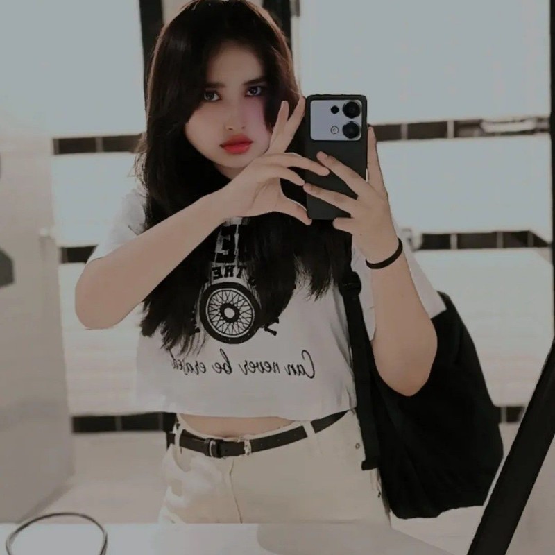 Samira Demirova (@sdemirova2025) | Snapchat Stories, Spotlight & Lenses