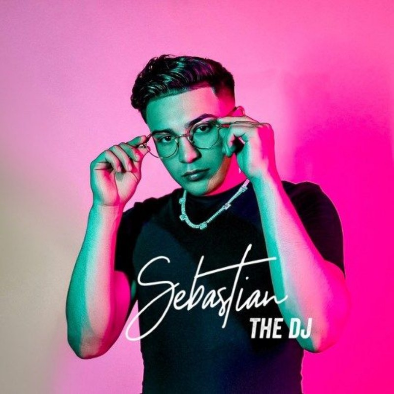 Sebastian The Dj (@sebastianmaese) | Snapchat Stories, Spotlight & Lenses