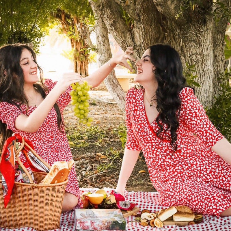 Sela📷 Family🤍 (@sela_model) | Snapchat Stories, Spotlight & Lenses