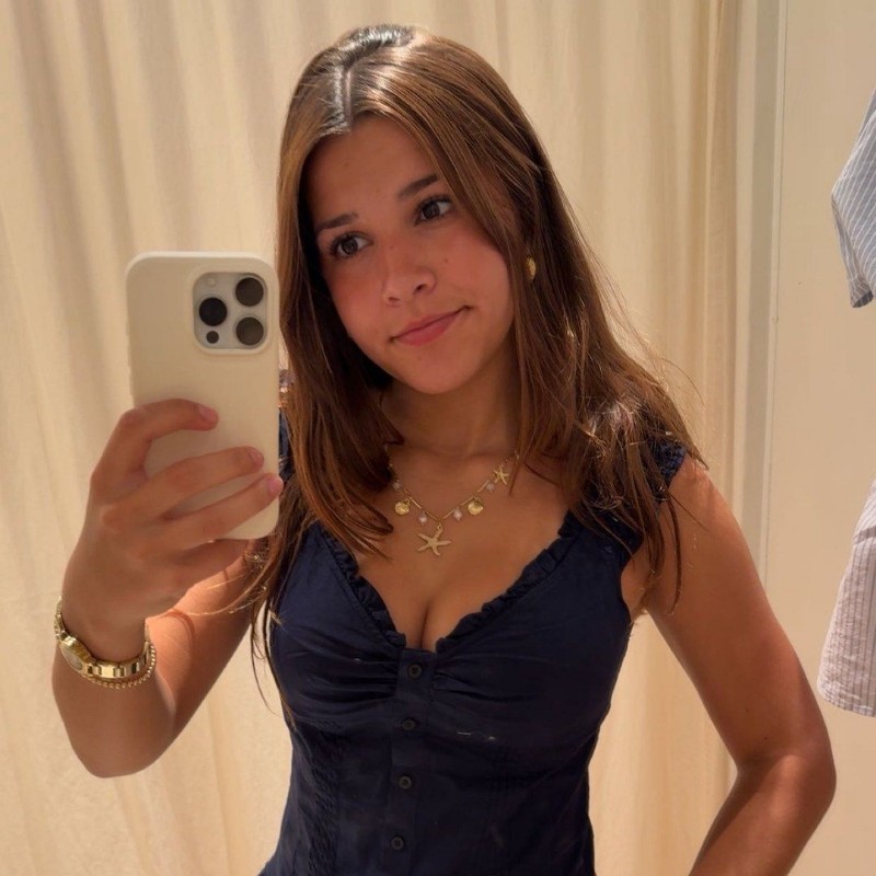 Selah Selahalvarez Snapchat Stories Spotlight And Lenses
