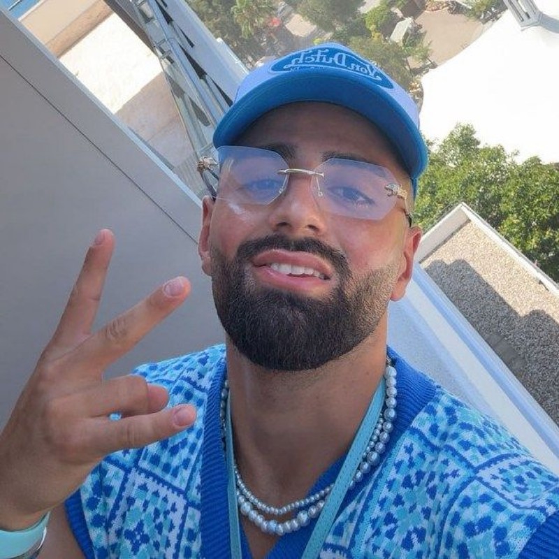 Semih Jackson (@semihjacksoon) | Snapchat Stories, Spotlight & Lenses