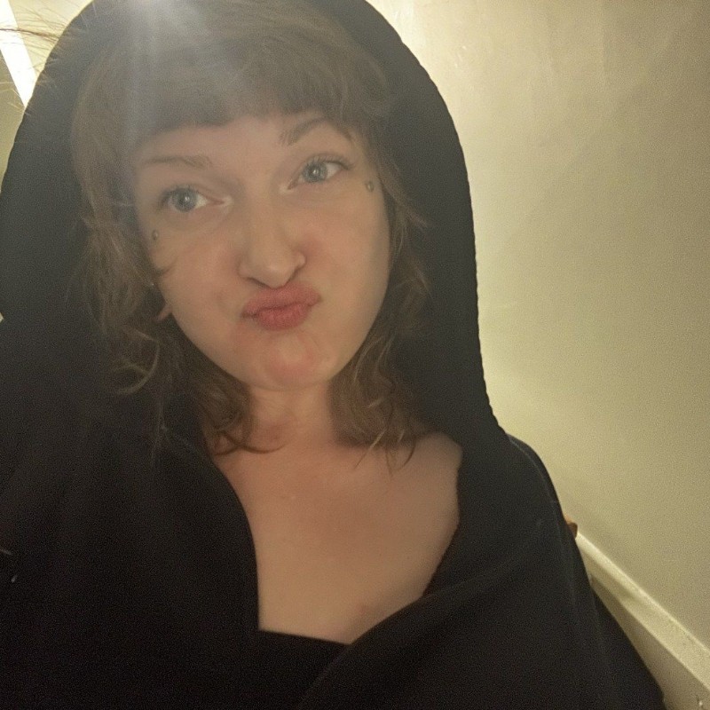 sentient (@sentient-waste) | Snapchat Stories, Spotlight & Lenses