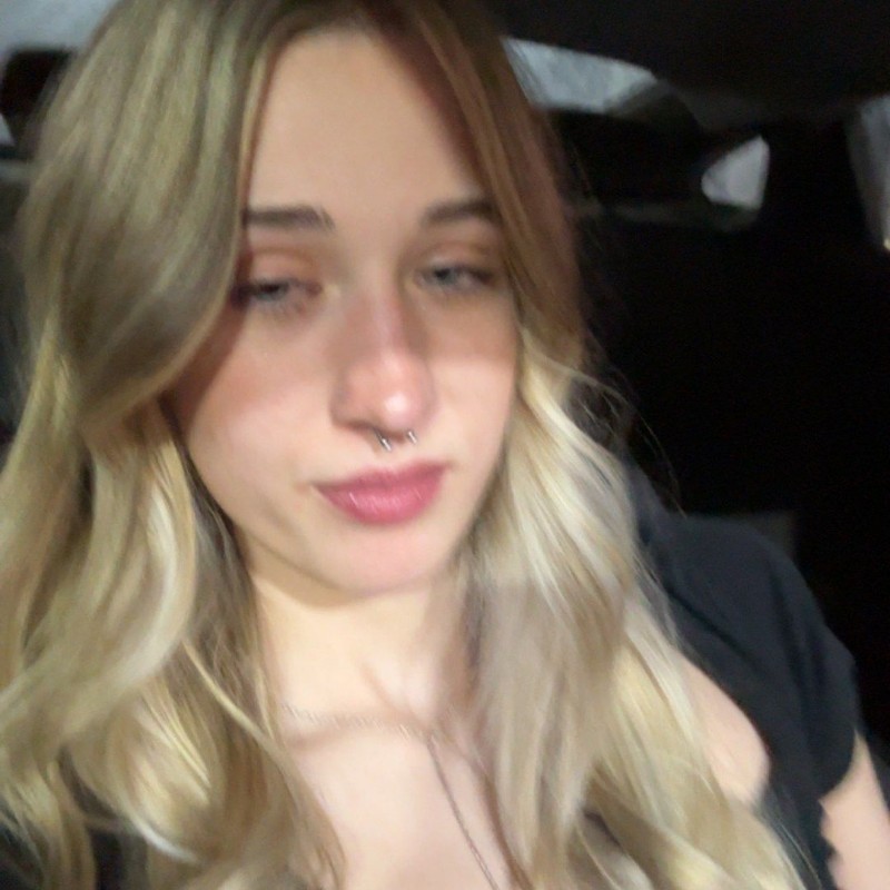 𝒔𝒆𝒓𝒆𝒏𝒊𝒕𝒚 𝒃𝒓𝒐𝒐𝒌𝒆 (@serenity_mathes) | Snapchat Stories, Spotlight & Lenses