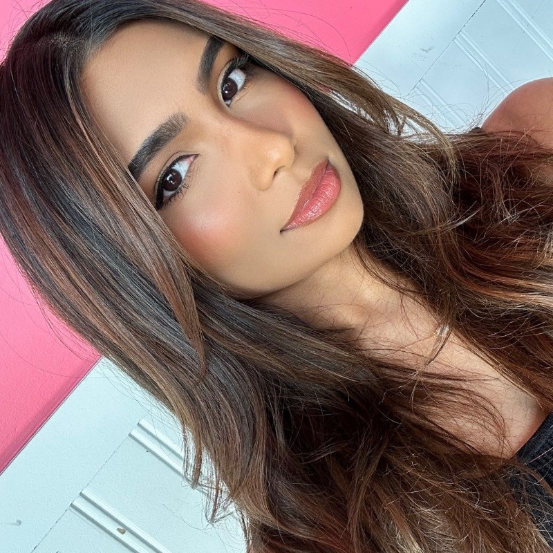 Shabs Sabeer (@shabssabeer) | Snapchat Stories, Spotlight & Lenses