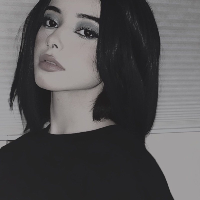 𝐷𝑂𝑁𝐴☁️🪨 (@shaden.isk) | Snapchat Stories, Spotlight & Lenses