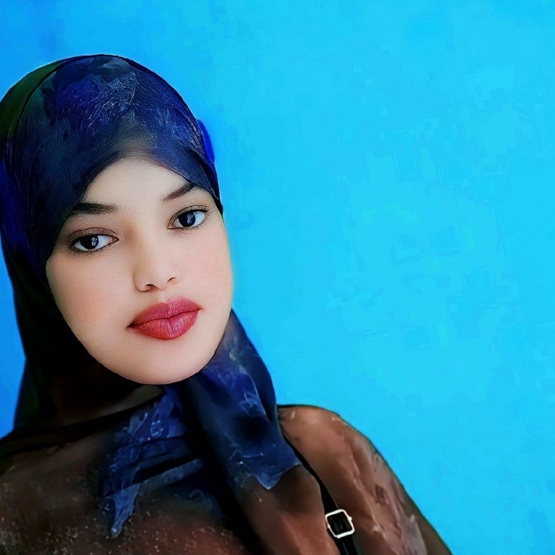 Shamso Sharaf (@shamsoshara8494) | Snapchat Stories, Spotlight & Lenses