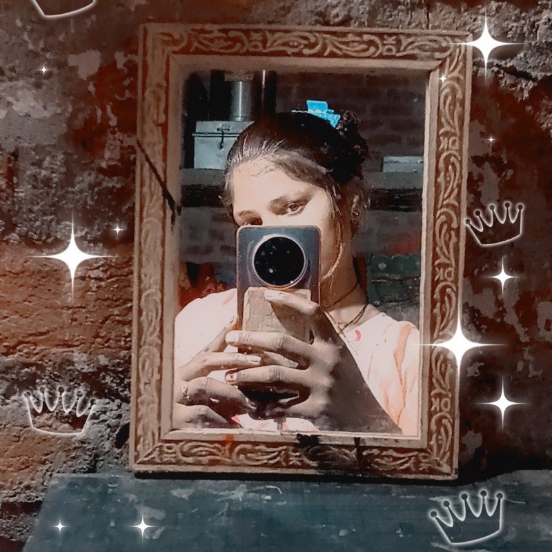 Shaneena (@shaneena2025) | Snapchat Stories, Spotlight & Lenses