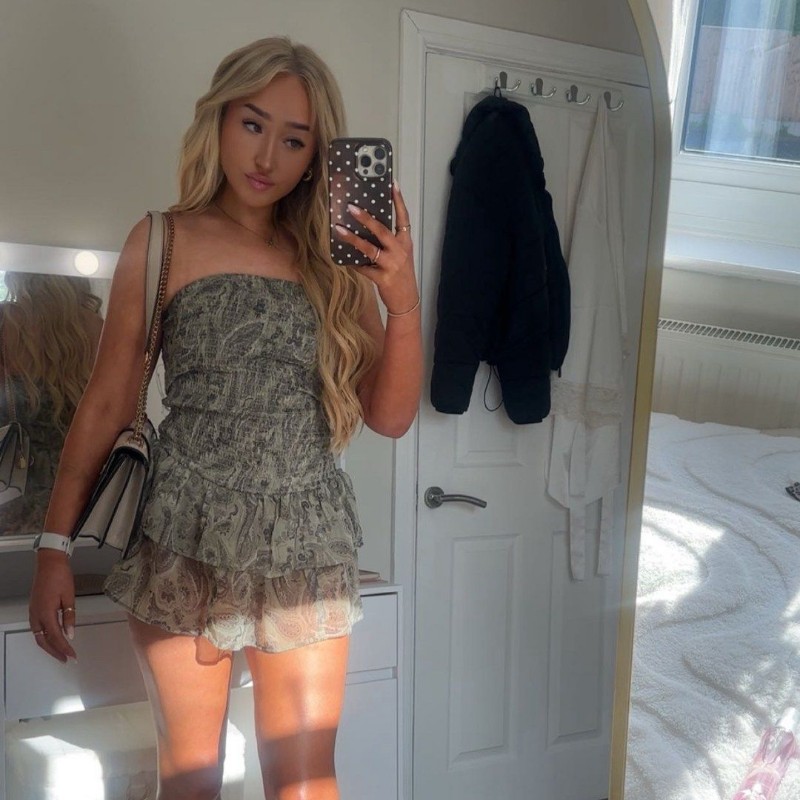 Shannon Xx (@shannon_06200) | Snapchat Stories, Spotlight & Lenses