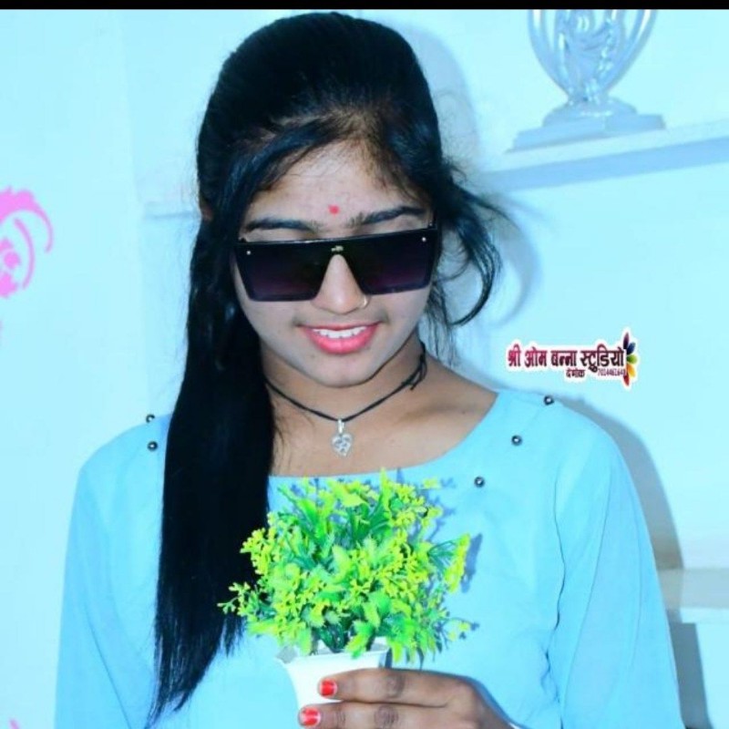 Sharda_rathore_7773 (@shardaratho8212) | Snapchat Stories, Spotlight ...
