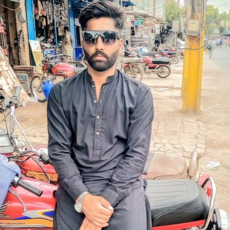 Shareef Zada (@shareefz21241) | Snapchat Stories, Spotlight & Lenses
