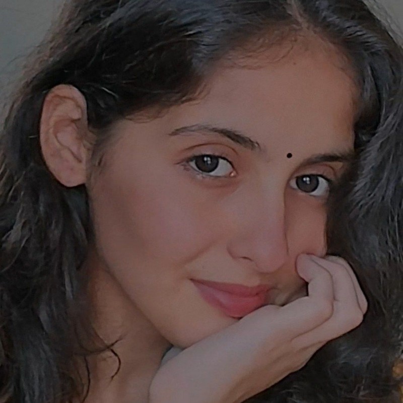 Charu Sharma (@sharmacharu0523) | Snapchat Stories, Spotlight & Lenses