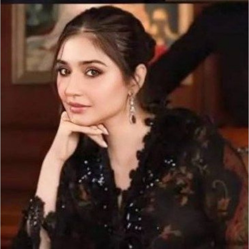 ѕнαямα (@sharmagirlpb13) | Snapchat Stories, Spotlight & Lenses