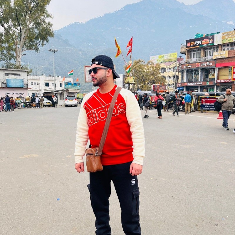 Official_sharma (@sharmatelec2024) | Snapchat Stories, Spotlight & Lenses