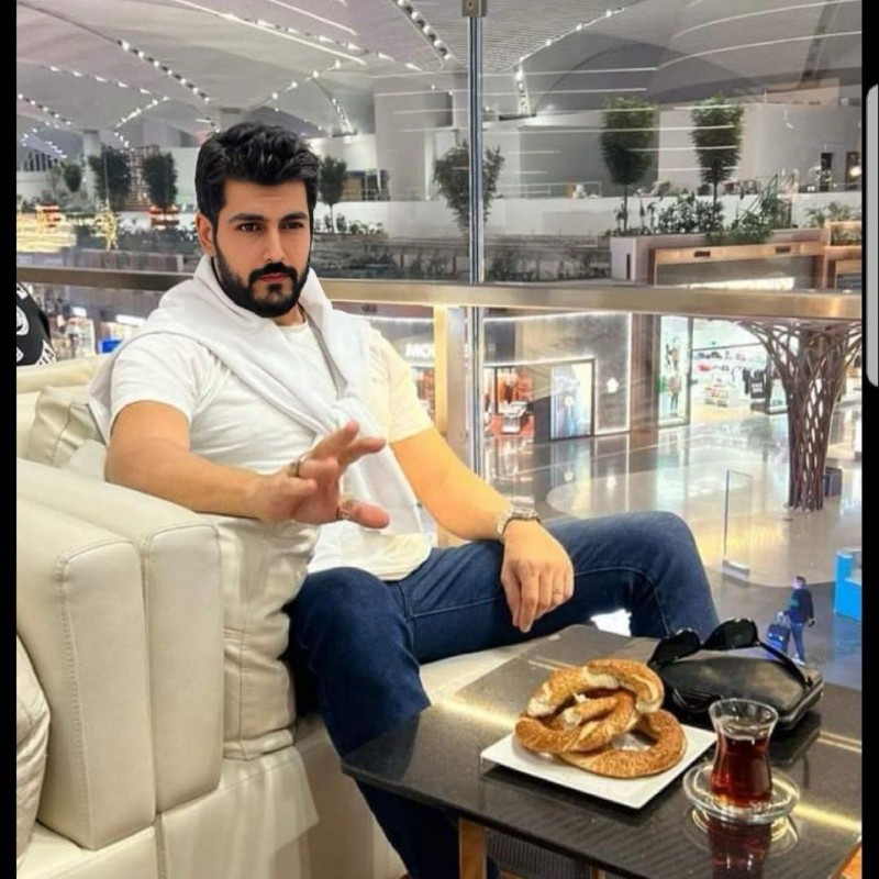 sharokh🏴󠁧󠁢󠁳󠁣󠁴󠁿 (@sharokh0) | Snapchat Stories, Spotlight & Lenses