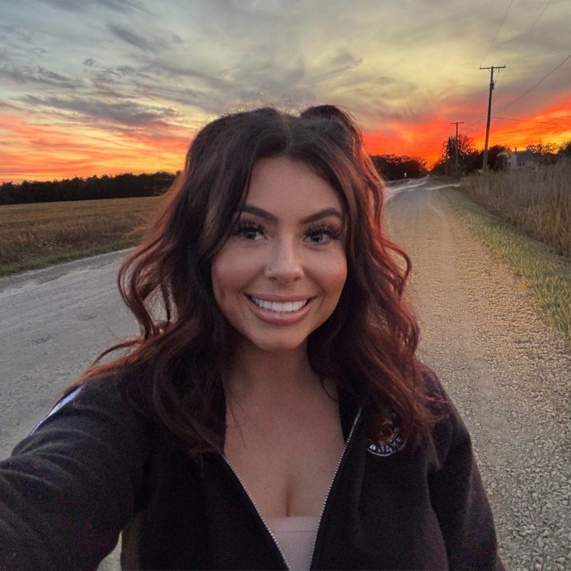 Lexie (@sharpelexie) | Snapchat Stories, Spotlight & Lenses