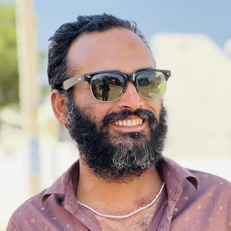 Shayar Comedy (@shayarcomedian) | Snapchat Stories, Spotlight & Lenses