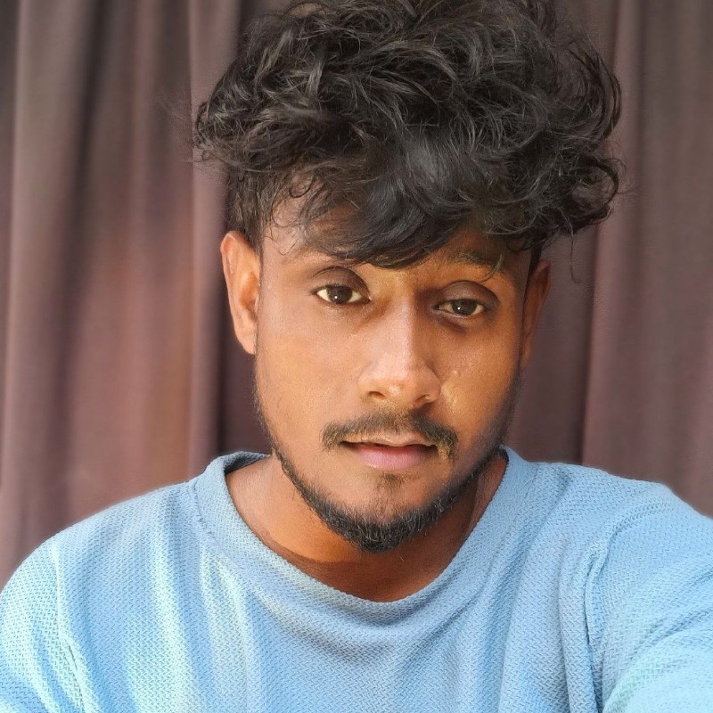 Shayar Rudra (@shayarrudra) | Snapchat Stories, Spotlight & Lenses