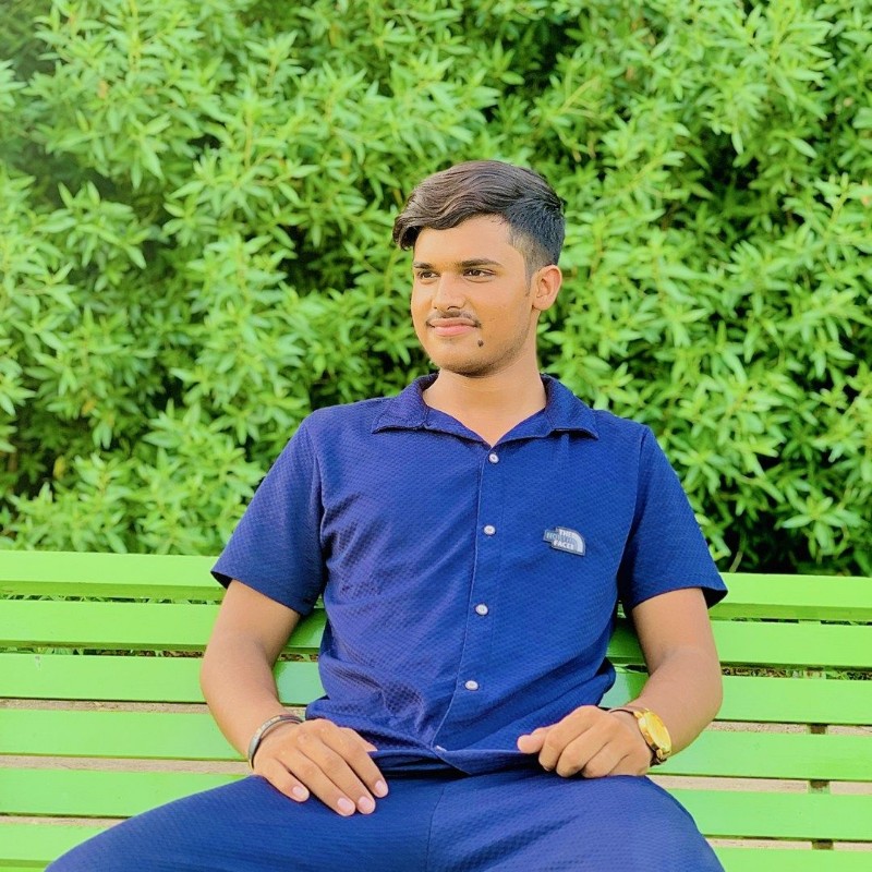 Sheikh Zain (@sheikhzain23366) | Snapchat Verhalen, Spotlight en Lenzen