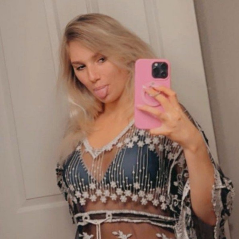 SHELBY💖 (@shelby_lynn1013) | Snapchat Stories, Spotlight & Lenses