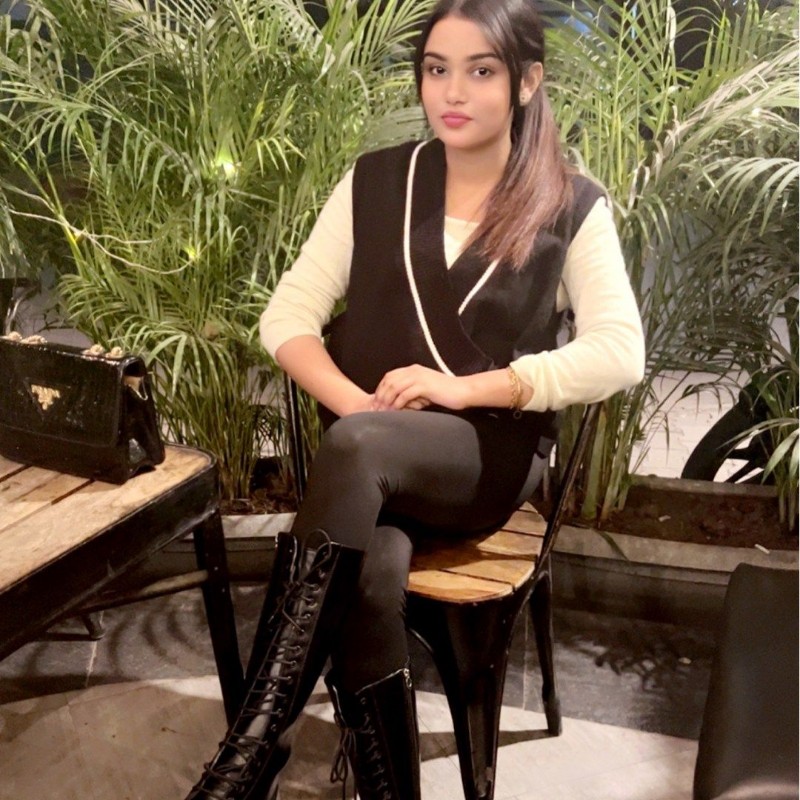 🦋Shelly Athwal🦋 (@shelly_athwal) | Snapchat Stories, Spotlight & Lenses