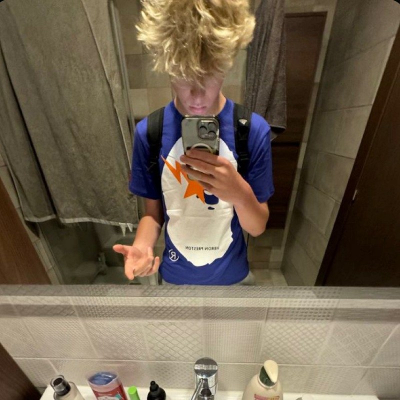 brayden🇬🇧 (@sheluv_bray0) | Snapchat Stories, Spotlight & Lenses