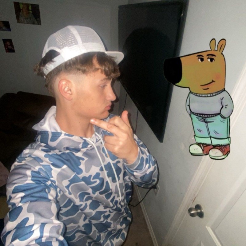 Josh Wilson🍺 (@sheluvs_joshw) | Snapchat Stories, Spotlight & Lenses