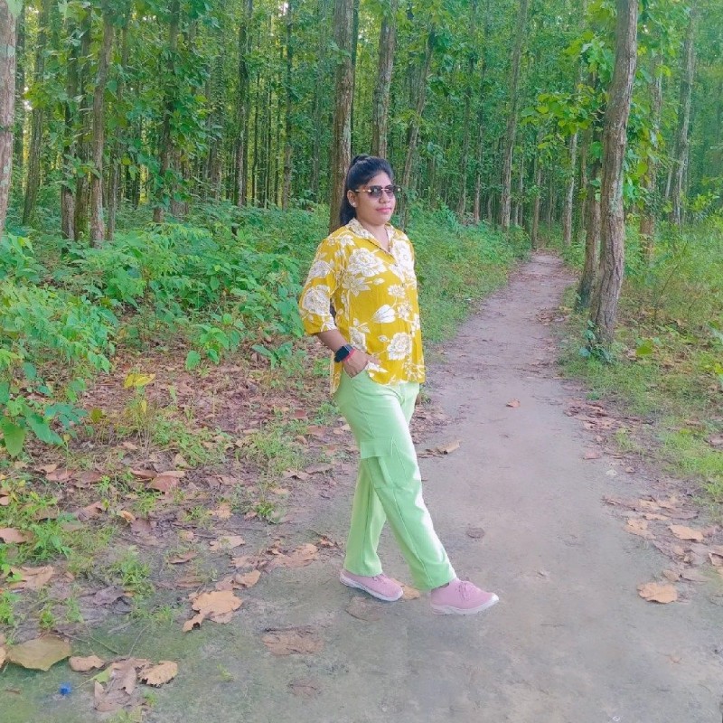 Snigdha Sheuli Dhar (@sheuli_laves) | Snapchat Stories, Spotlight & Lenses