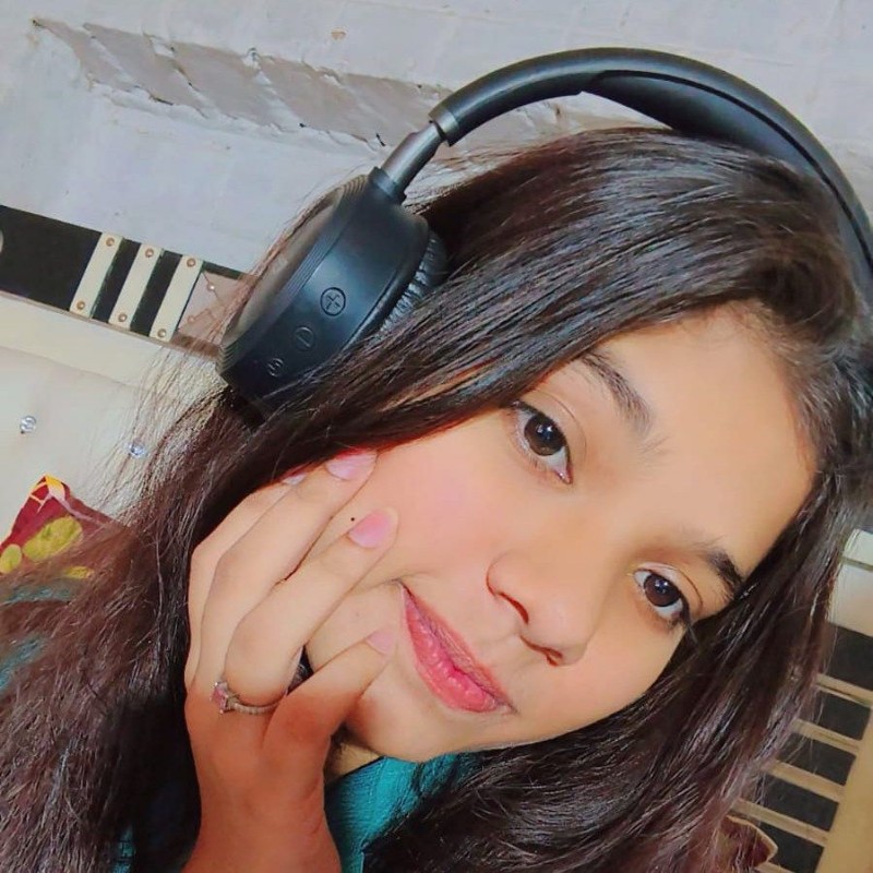 sʜɪ_ғᴀ!!🦋 (@shiii_fx) | Snapchat Stories, Spotlight & Lenses