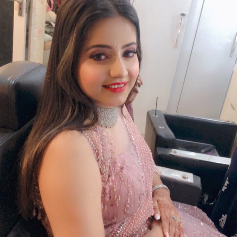 ਖੁਸ਼ੀ🌸🫶🏻 (@shiny_smiles991) | Snapchat Stories, Spotlight & Lenses